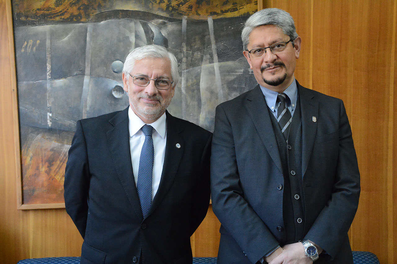 Rector recibió saludos de actores externos y de la comunidad UBB ...