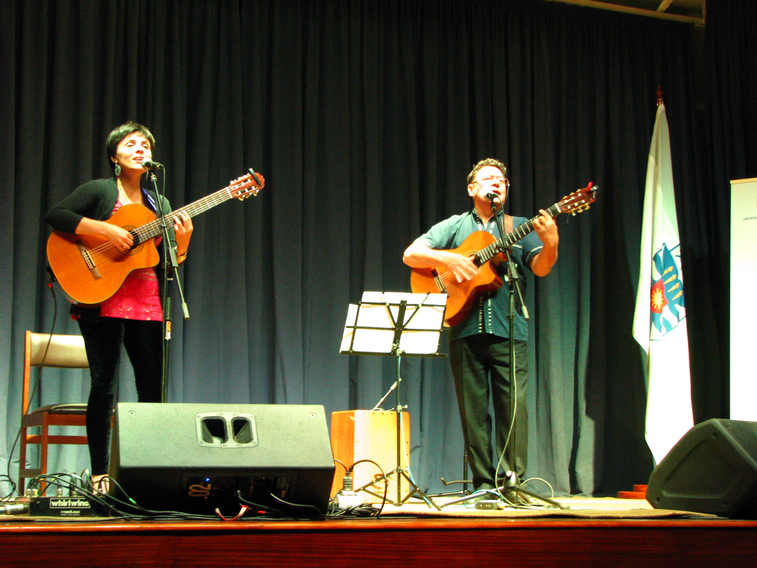 Elizabeth Morris y José Seves cautivaron al público en concierto de ...